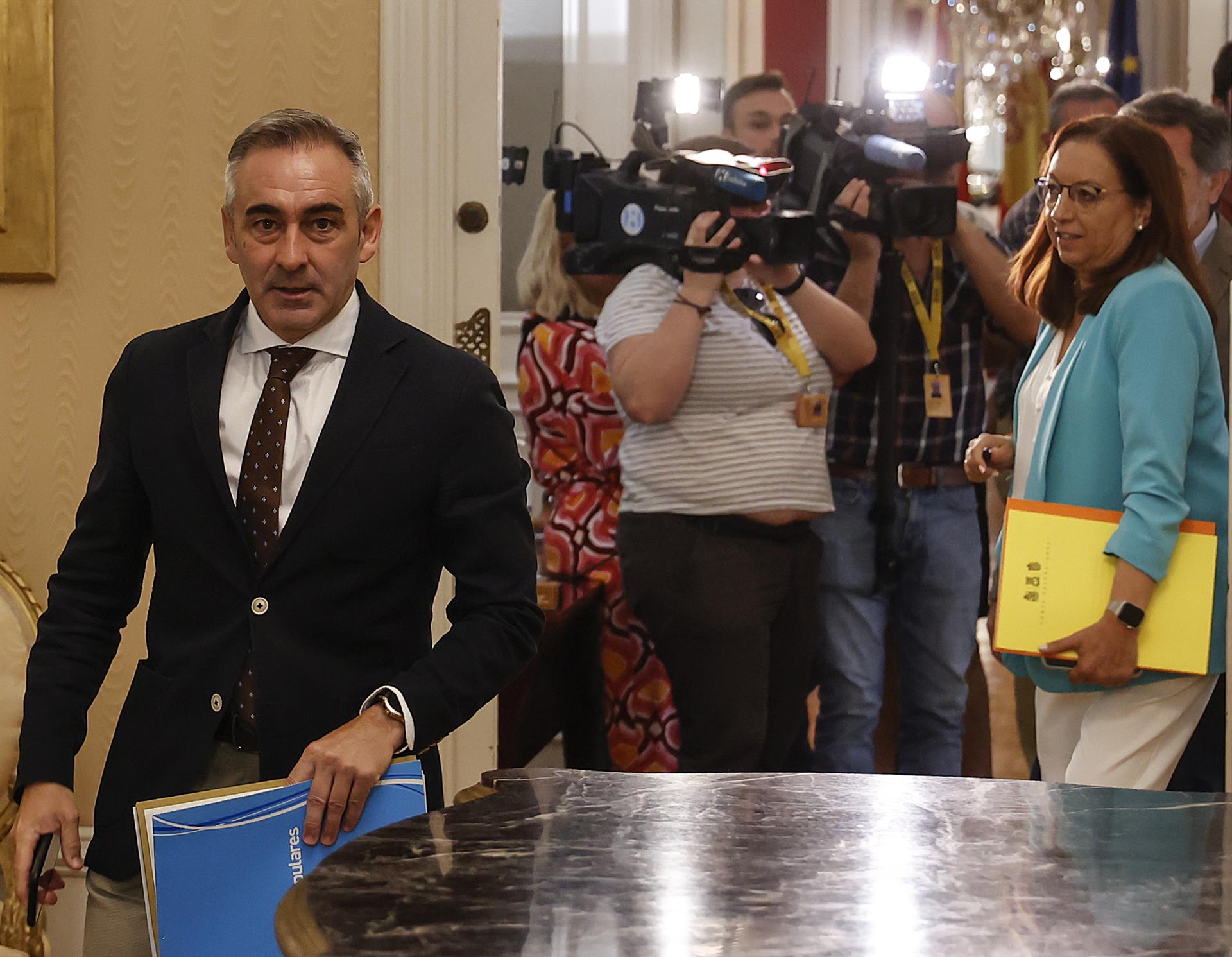 PSPV y Compromís apoyan a Urkullu en reinterpretar la Constitución ...