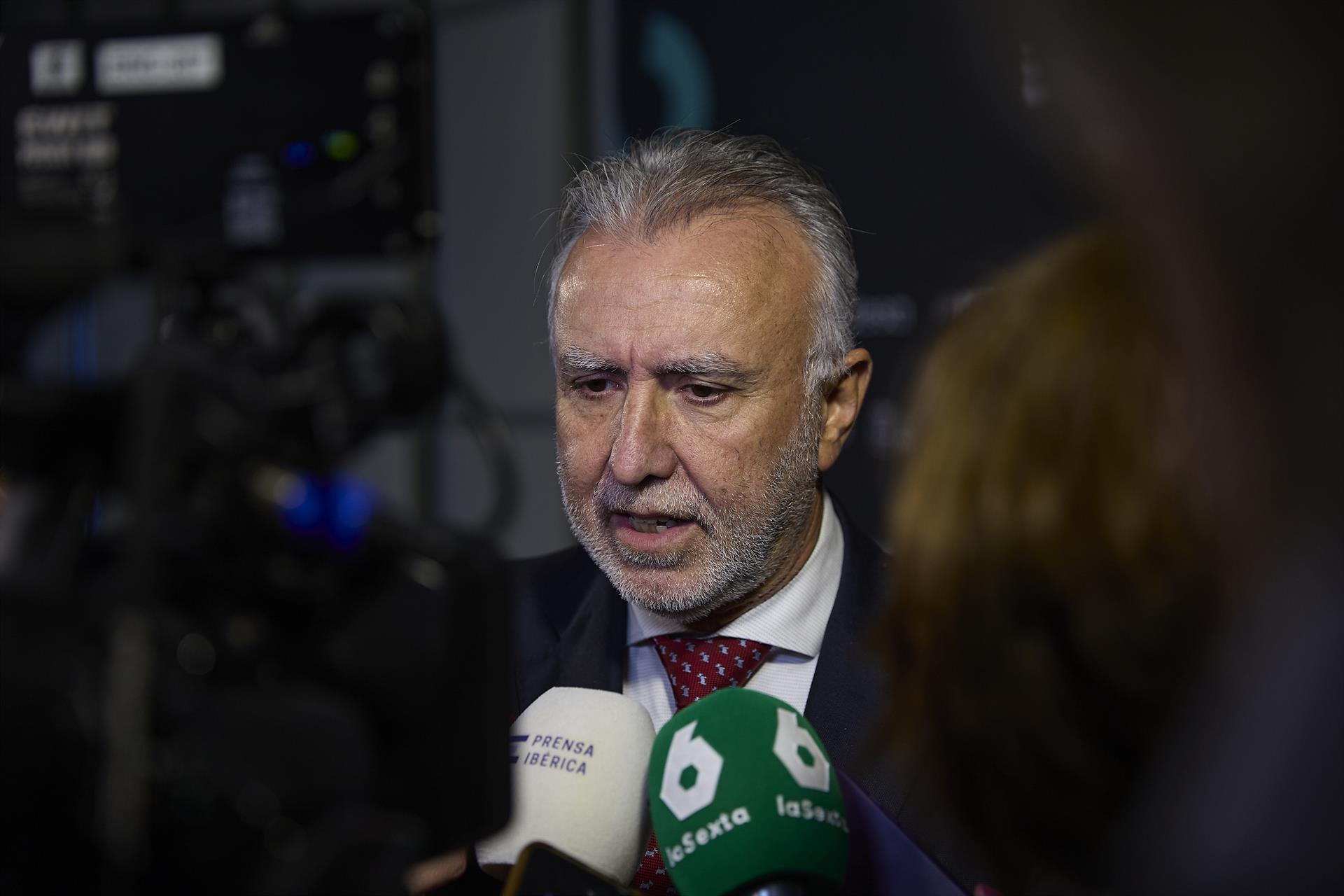 Ángel Victor Torres carga contra Feijóo - Electomanía